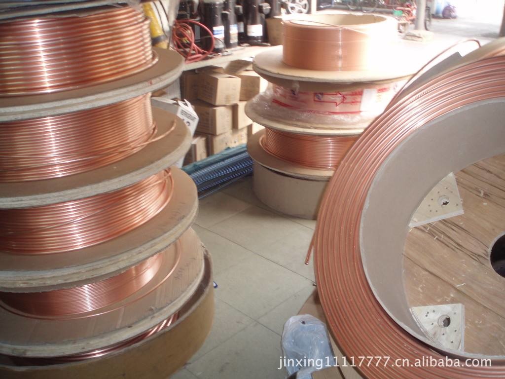 EN12735 1/4 "Hợp kim niken Ống đồng liền mạch Cu 99,97% Ống đồng mềm 1 inch